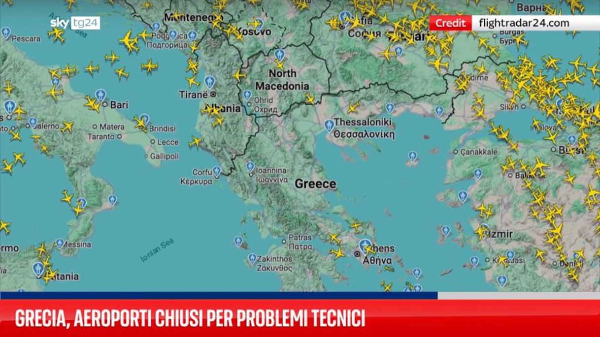 Grecia, aeroporti chiusi per problemi tecnici | Video Sky TG24