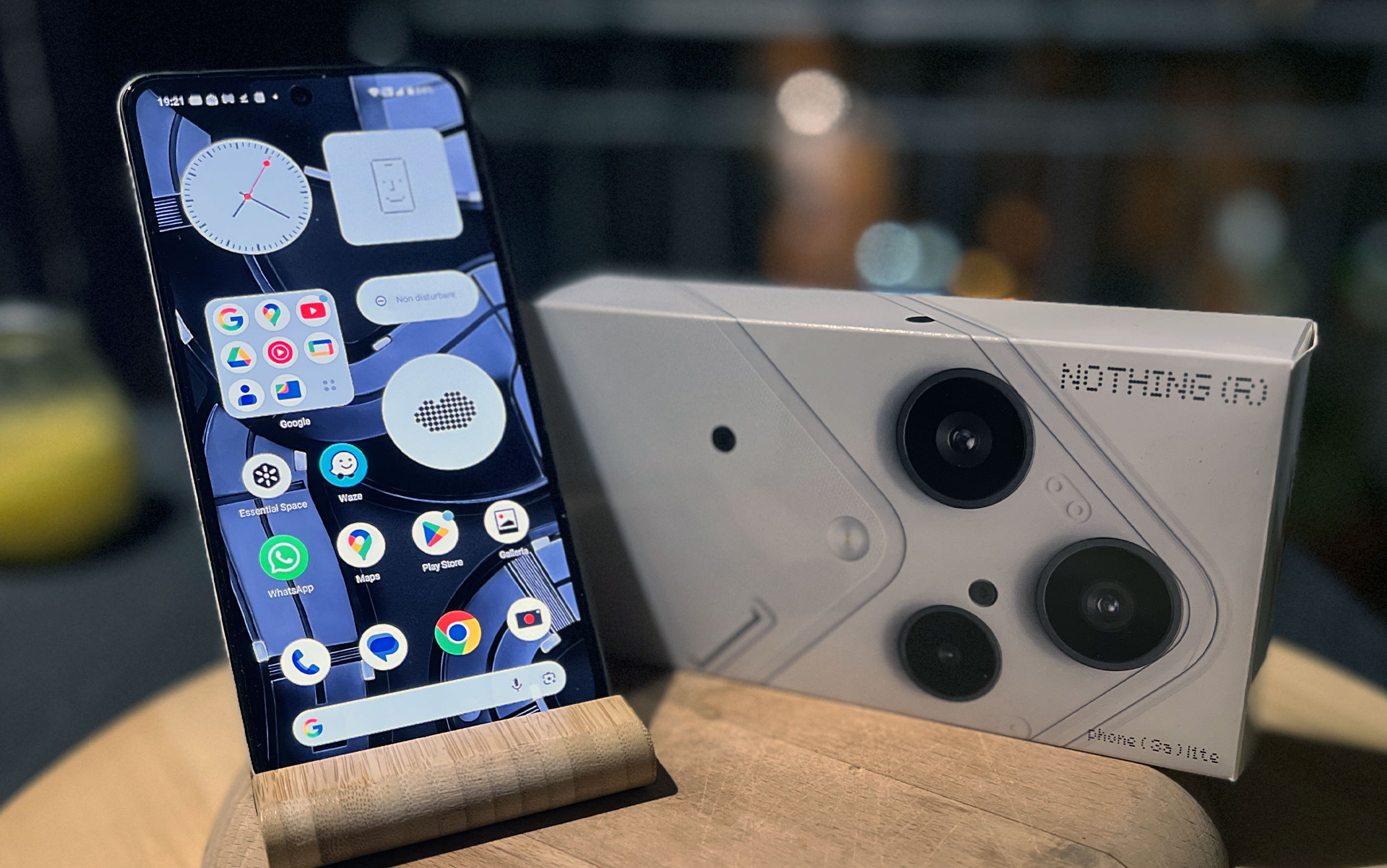 Nothing Phone (3a) Lite: recensione, caratteristiche, prezzi | Sky TG24