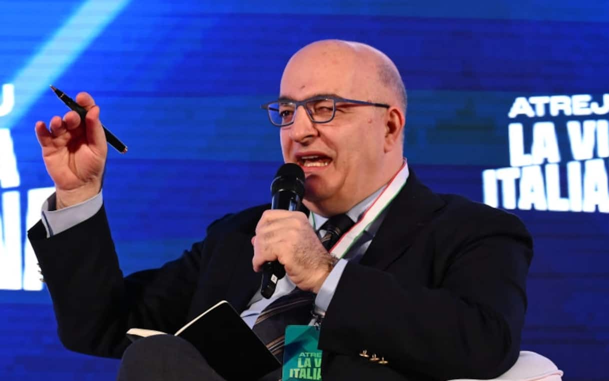 Mario Sechi, scorta al direttore di Libero dopo le minacce di morte ...