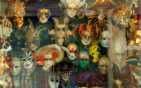 Carnevale, quali sono le maschere tipiche veneziane e i loro nomi | Sky ...