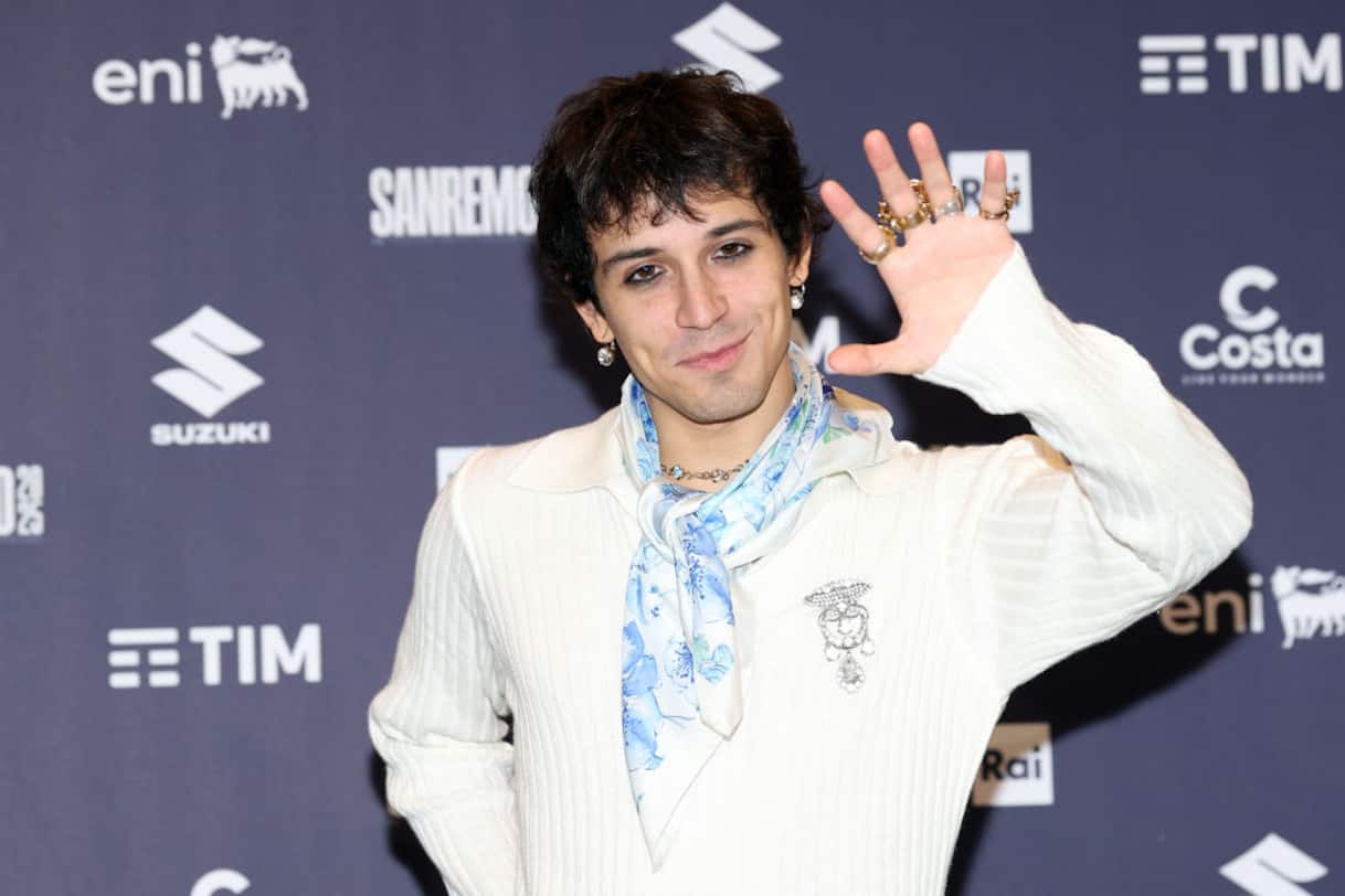 Chi è Alex Wyse, da Amici al Festival di Sanremo 2025 nella categoria ...