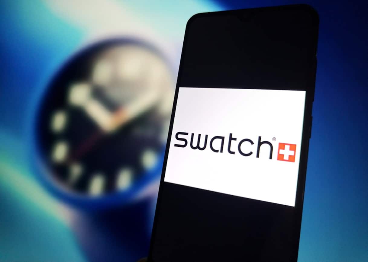 Swatch, la campagna pubblicitaria accusata di razzismo in Cina ...