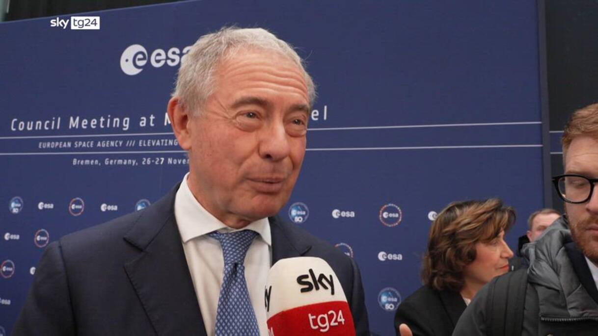 Ministeriale Esa, Urso: 'Accelerare per essere competitivi' | Video Sky ...