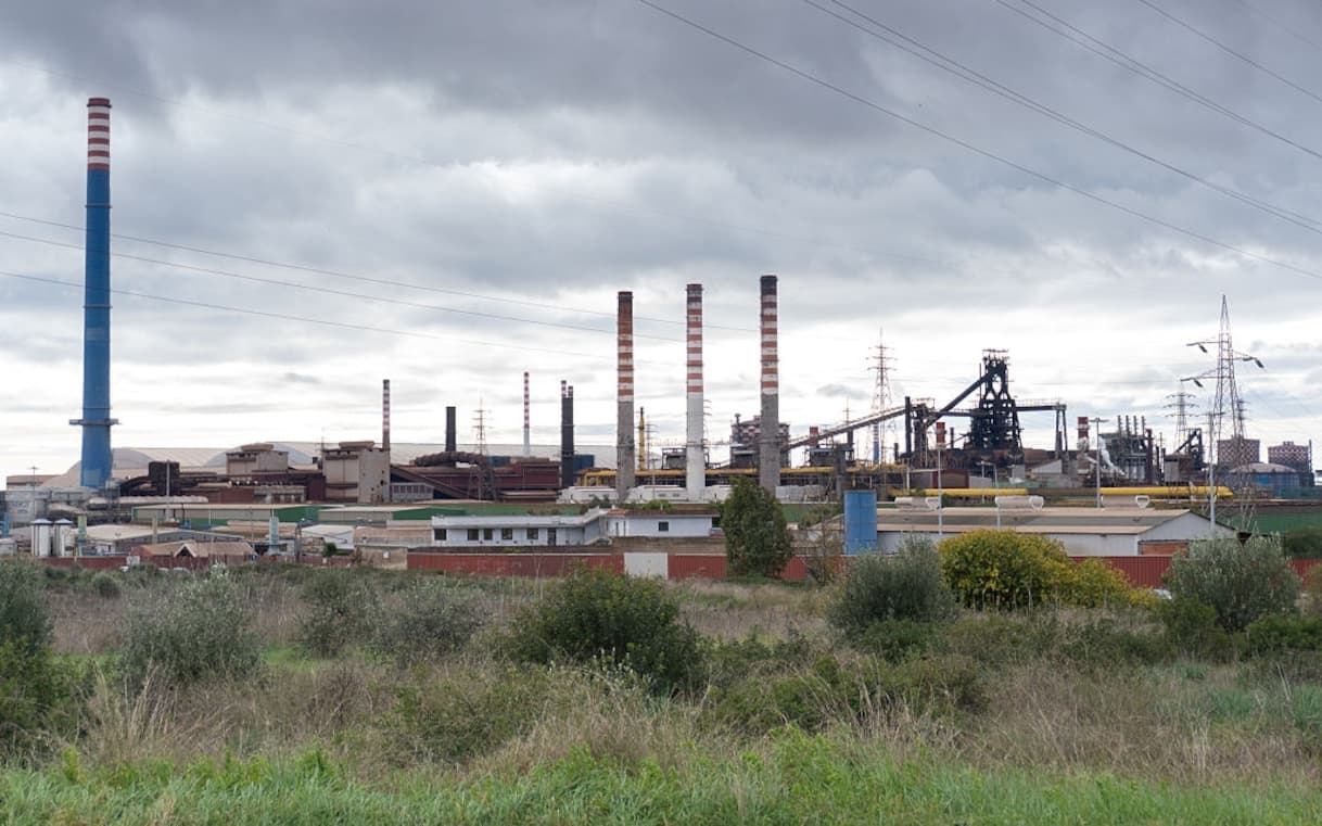 Ex Ilva, a Natale migliaia di lavoratori senza tredicesima: gli scenari ...