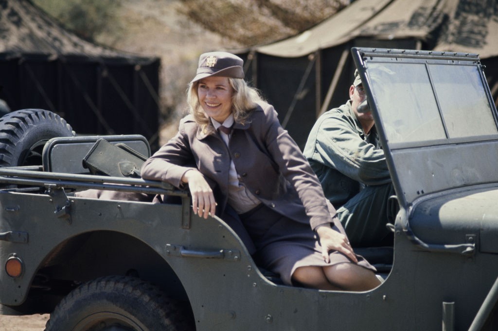 Loretta Swit è morta: addio alla Hot Lips di MASH, icona della tv ...