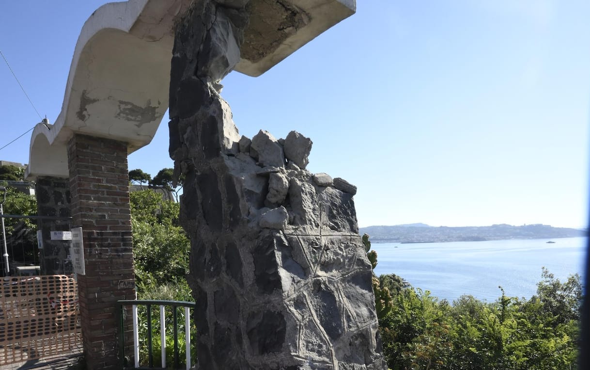 Terremoto, scossa magnitudo 4.4 a Campi Flegrei avvertita in tutti i ...