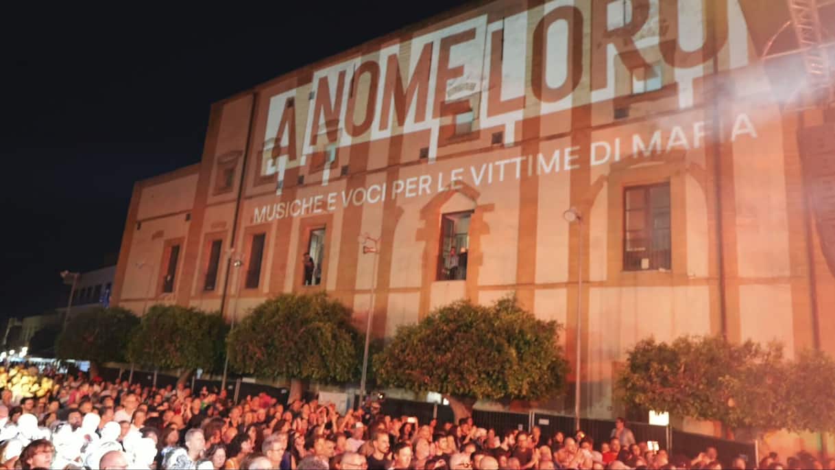 'A nome loro', a Castelvetrano voci e musica contro la mafia | Sky TG24