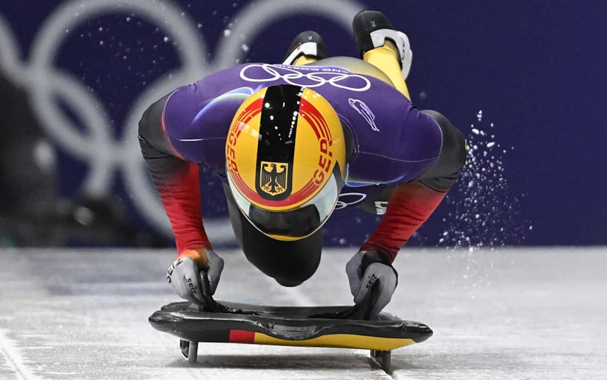 Skeleton, cos'è e come funziona lo sport olimpico dove si scivola su ...