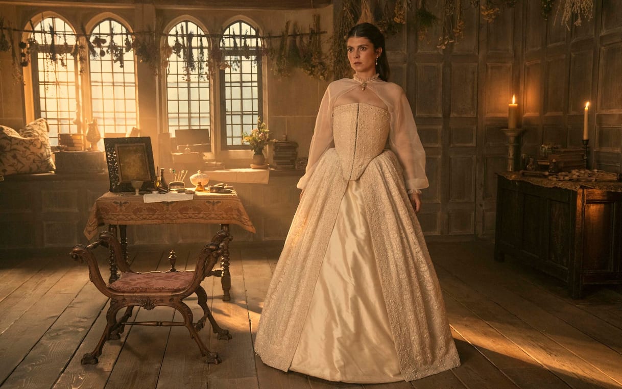 My Lady Jane, il cast della serie tv tratta dal libro di Cynthia Hand ...
