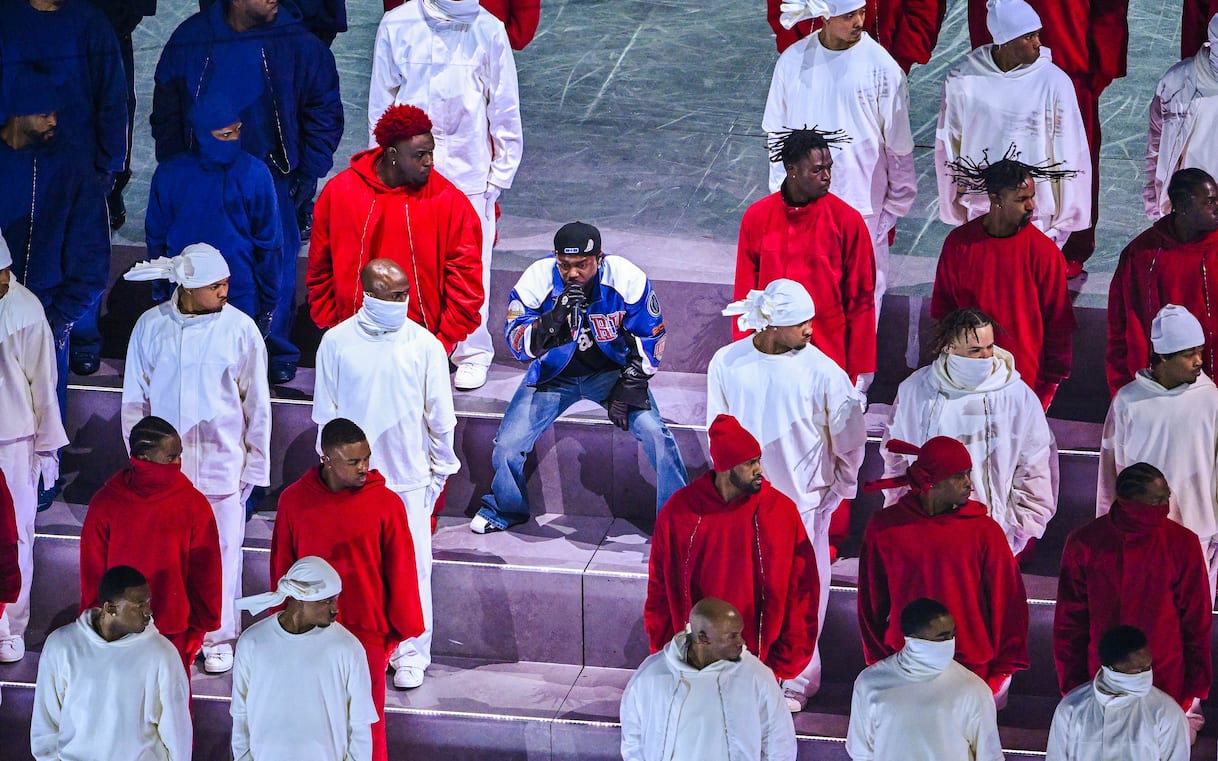 Super Bowl 2025, Halftime show: Kendrick Lamar infiamma il pubblico ...