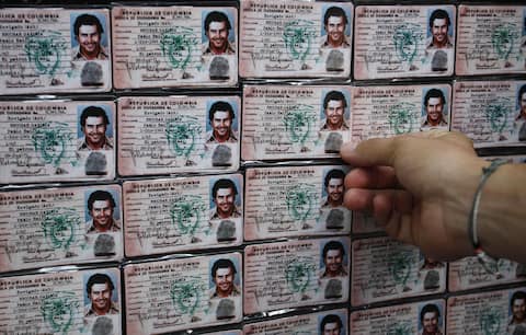 Pablo Escobar, oggi avrebbe compiuto 75 anni: la storia del narcos ...