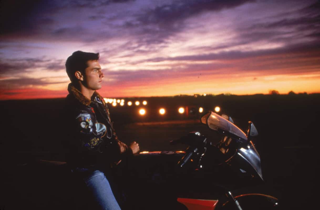 Top Gun e il suo sequel tornano al cinema per i 40 anni dall'uscita del ...