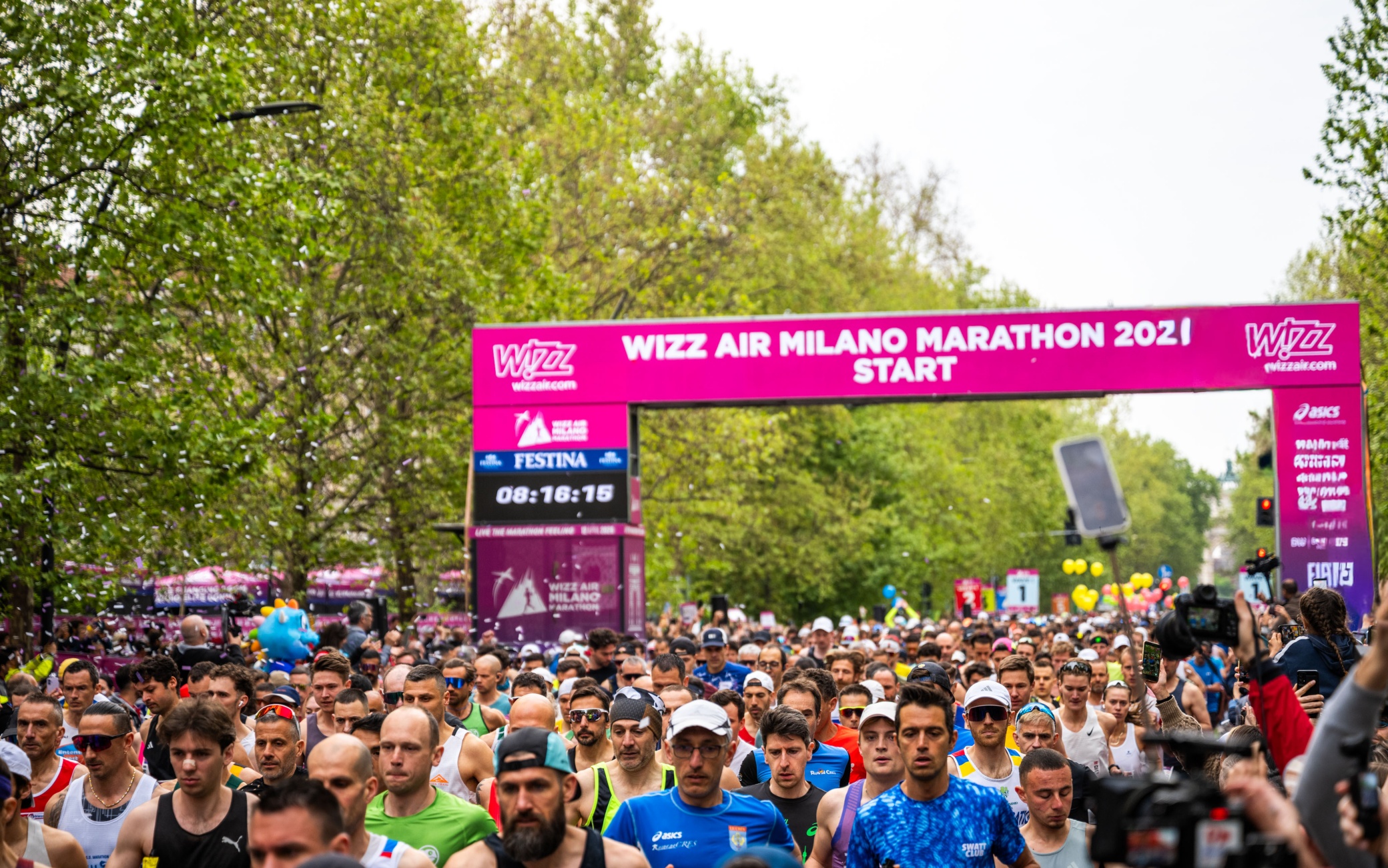 Maratona di Milano 2026, vincono Kibiwott e Chekole. Oltre 15mila ...