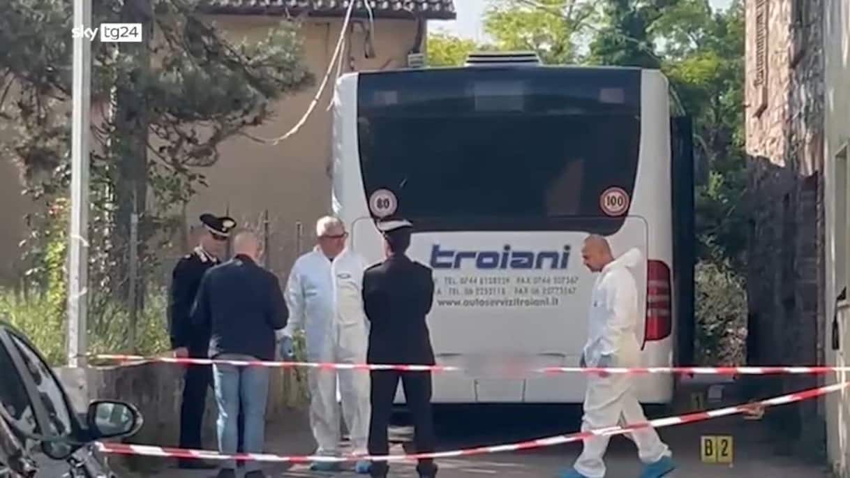 Aggredita a martellate a Terni, fermato marito in un bar | Video Sky TG24