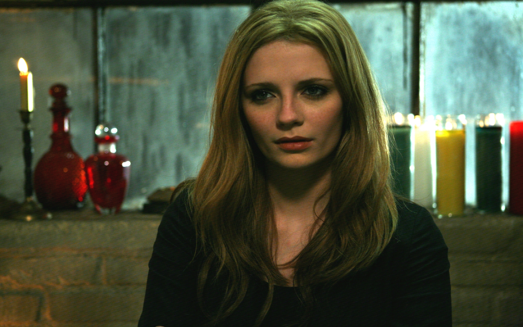 Mischa Barton, la Marissa di The O.C. compie 40 anni. I suoi ruoli più ...
