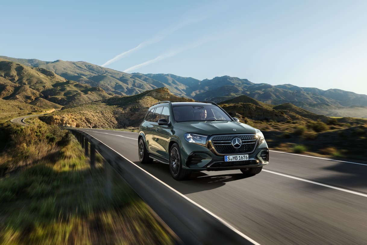 Mercedes Gls 2026, prezzo, motorizzazioni e design: tutte le novità ...