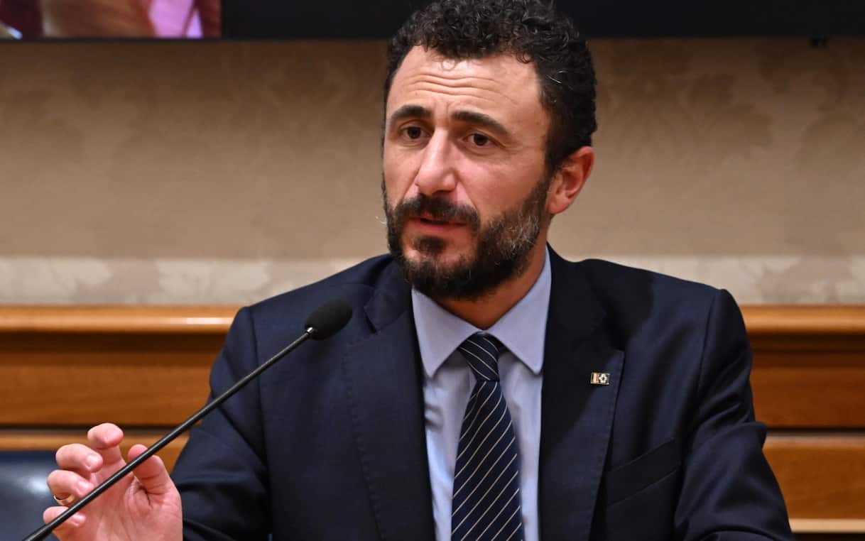 Il deputato Emanuele Pozzuolo va fuori strada con il suv a Biella ...