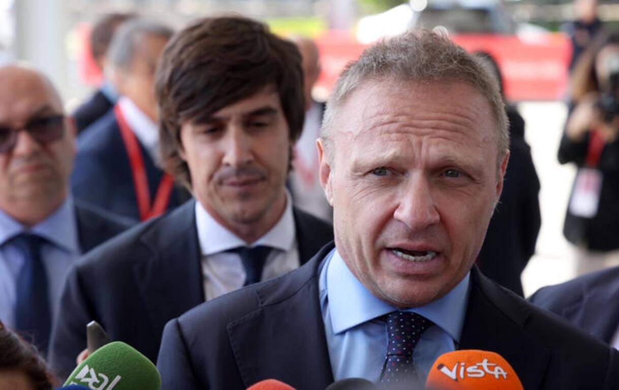 Ministro Lollobrigida, il portavoce Signorelli si autosospende dopo ...