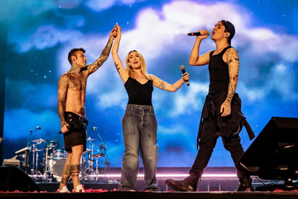 Chi è Mara Sattei, a Sanremo 2026 per la seconda volta, con la canzone ...