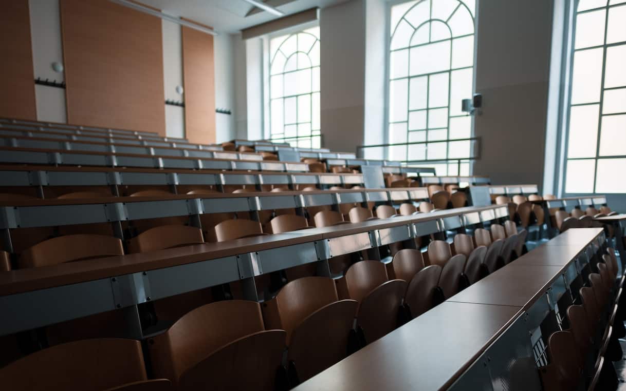 Università, Italia tra i paesi con le tasse più alte d’Europa | Sky TG24