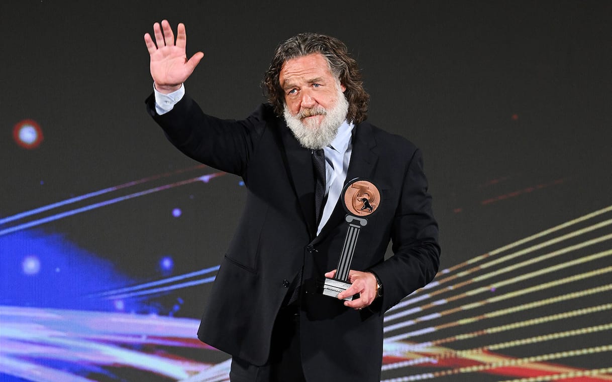 Russell Crowe: 'Mi piace Ultimo, è della Roma ma lo perdono' I SKy Tg24