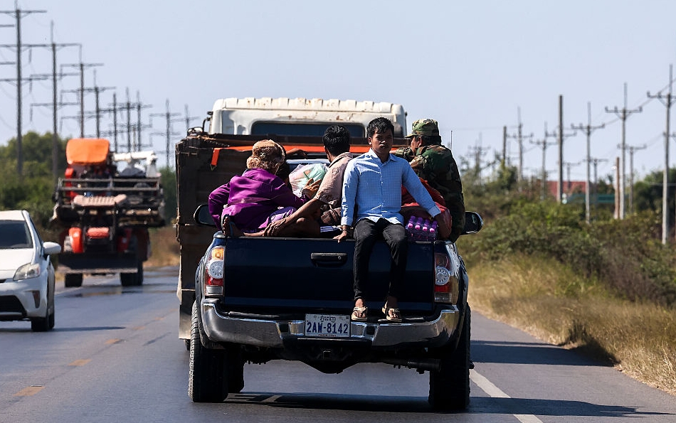 Thailandia e Cambogia firmano cessate il fuoco immediato | Sky TG24