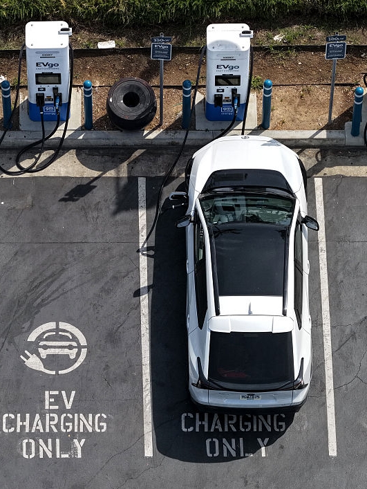Auto elettriche, la Cina guida la transizione. L'Italia arranca: i dati ...