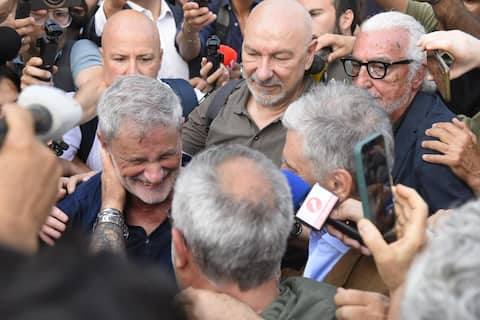 gianni-alemanno-esce-dal-carcere-rebibbia-dopo-18-mesi-di-detenzione