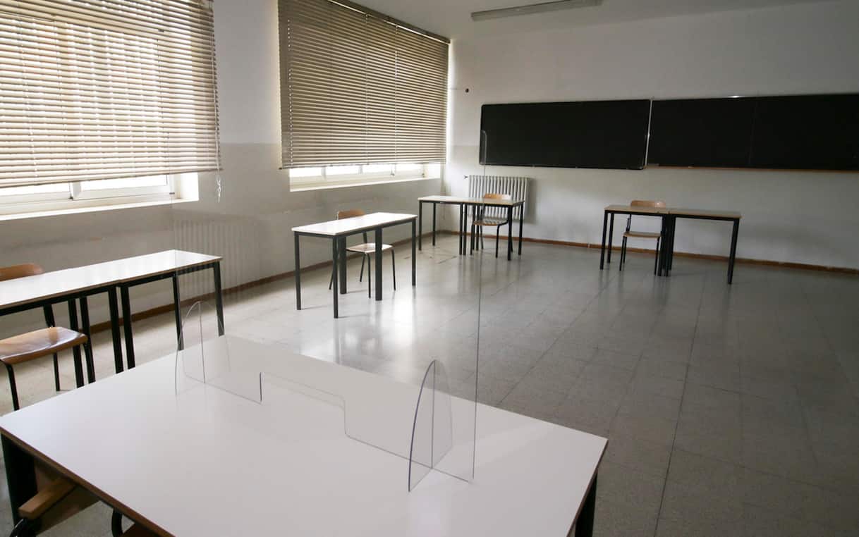 Diciasettenne in coma da 18 mesi bocciata a scuola: 'troppe assenze ...
