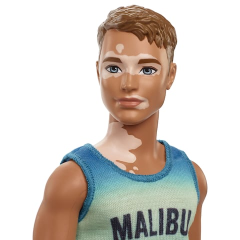 La Barbie autistica è solo l'ultima trovata inclusiva di Mattel: le ...
