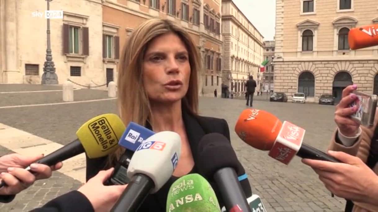 Laura Ravetto lascia la Lega e passa con Vannacci | Video Sky TG24