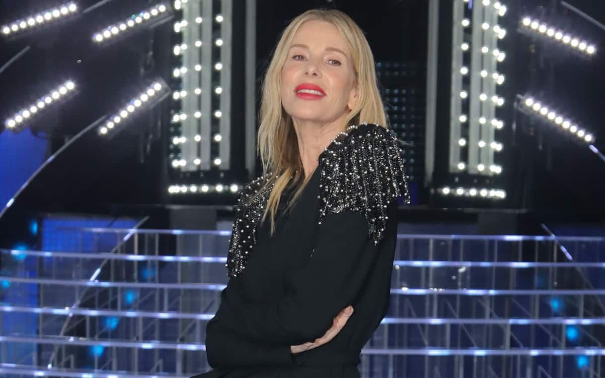 Red Carpet - Vip al tappeto, il trailer e cast del nuovo game show ...