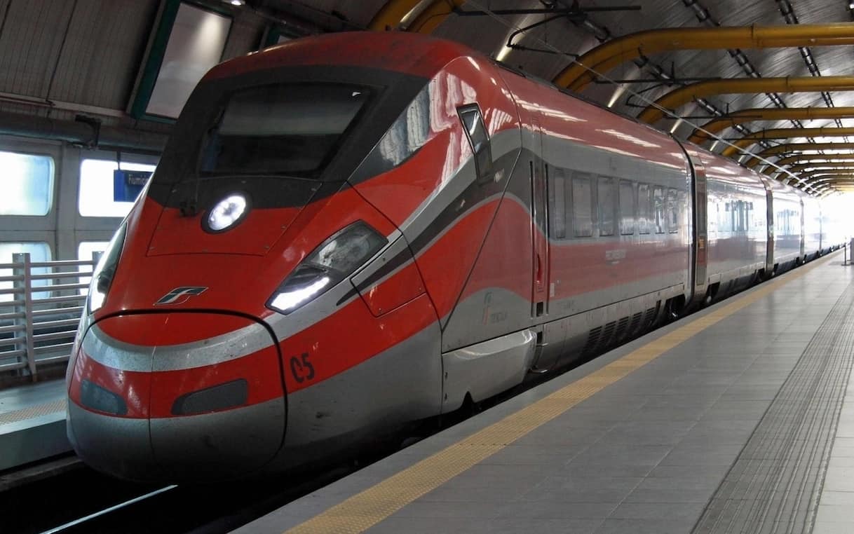 Biglietti treni, novità sui prezzi delle Frecce dal 2026, cosa cambia ...