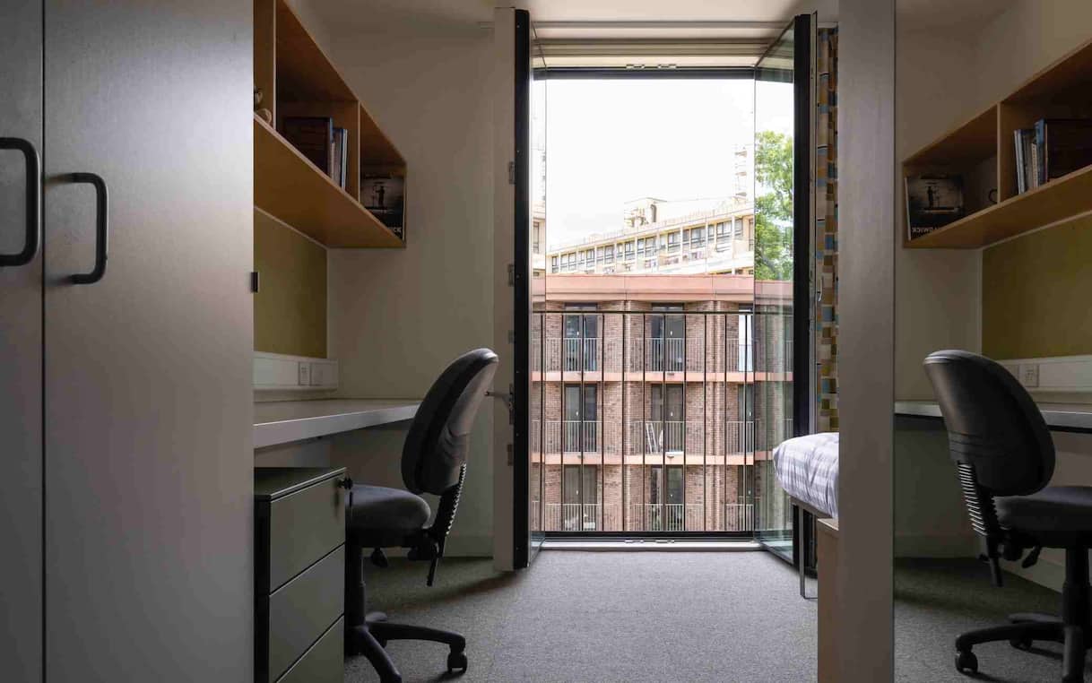 Studentati, entro il 2027 100mila posti letto. Ma resta il divario tra ...