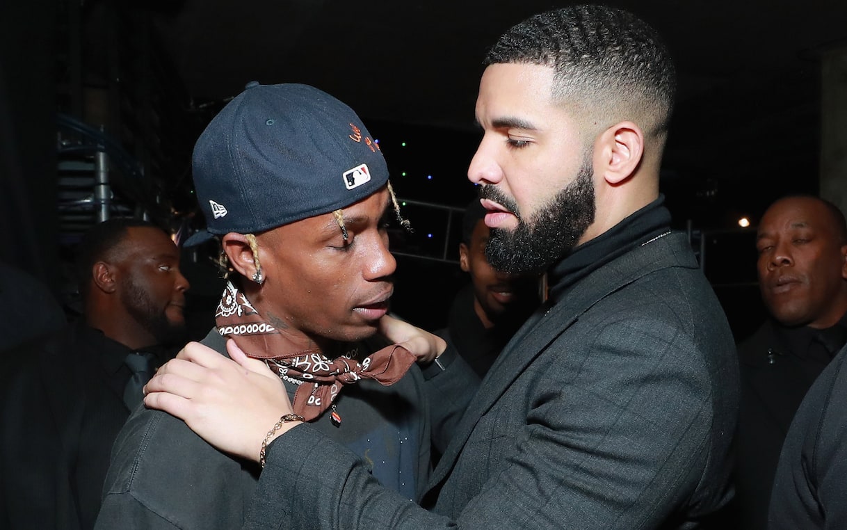 Travis Scott è salito sul palco di Drake, ecco i video