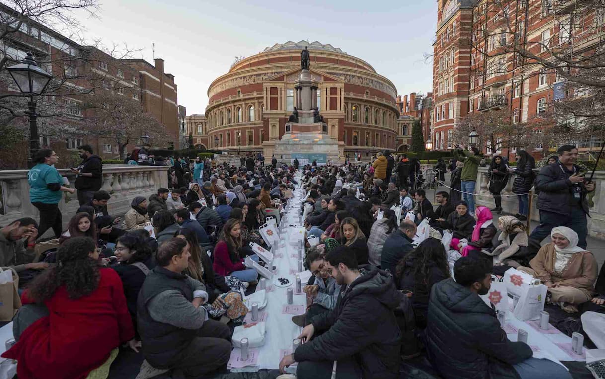 In Uk c’è un progetto per il Ramadan aperto a tutti: 'Ogni pasto ...