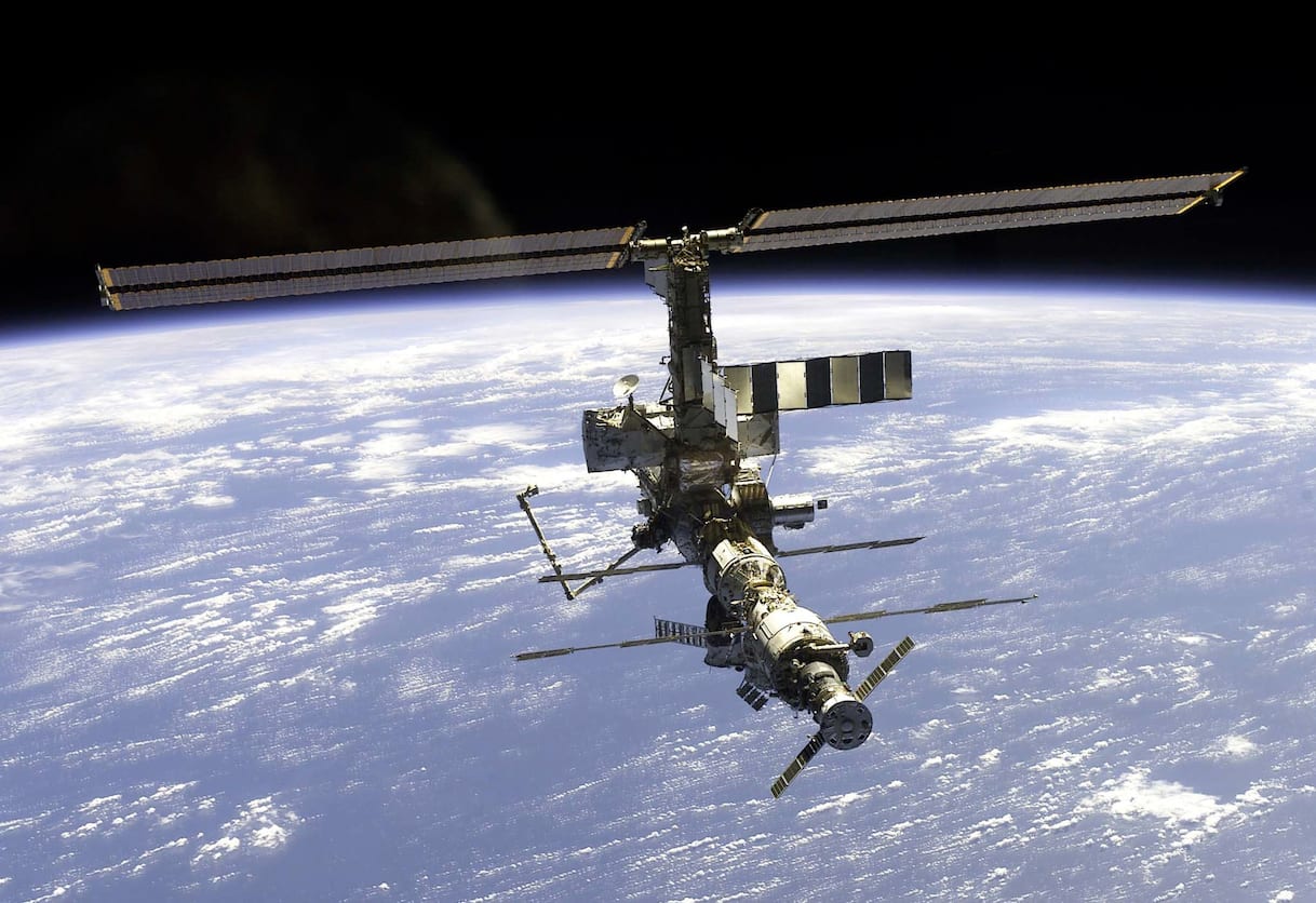 Spazio, perdita d'aria su Iss: astronauti rientrati dopo allarme ...