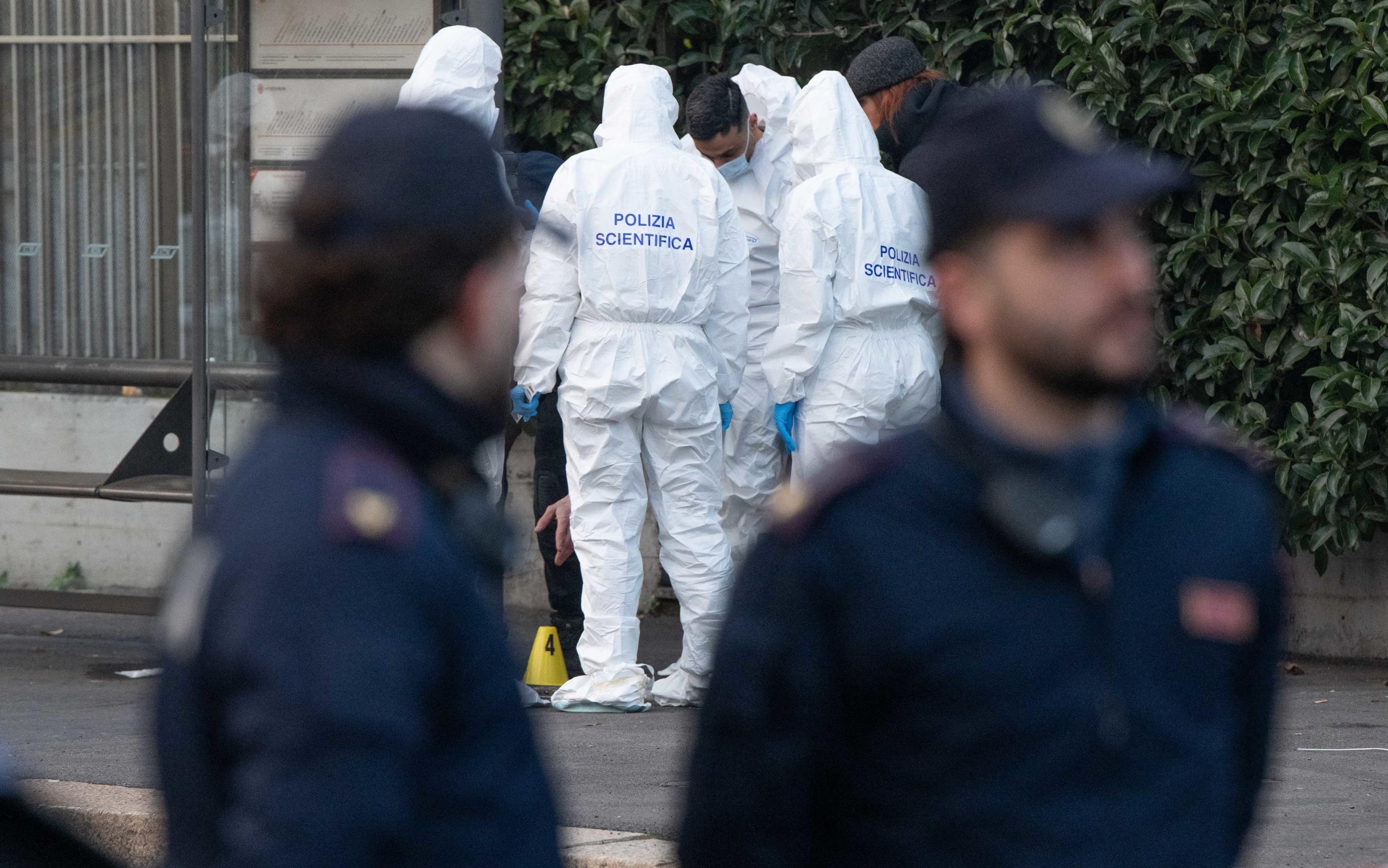 Milano, chi è Liu Wenham: l'uomo in fin di vita dopo la sparatoria a ...