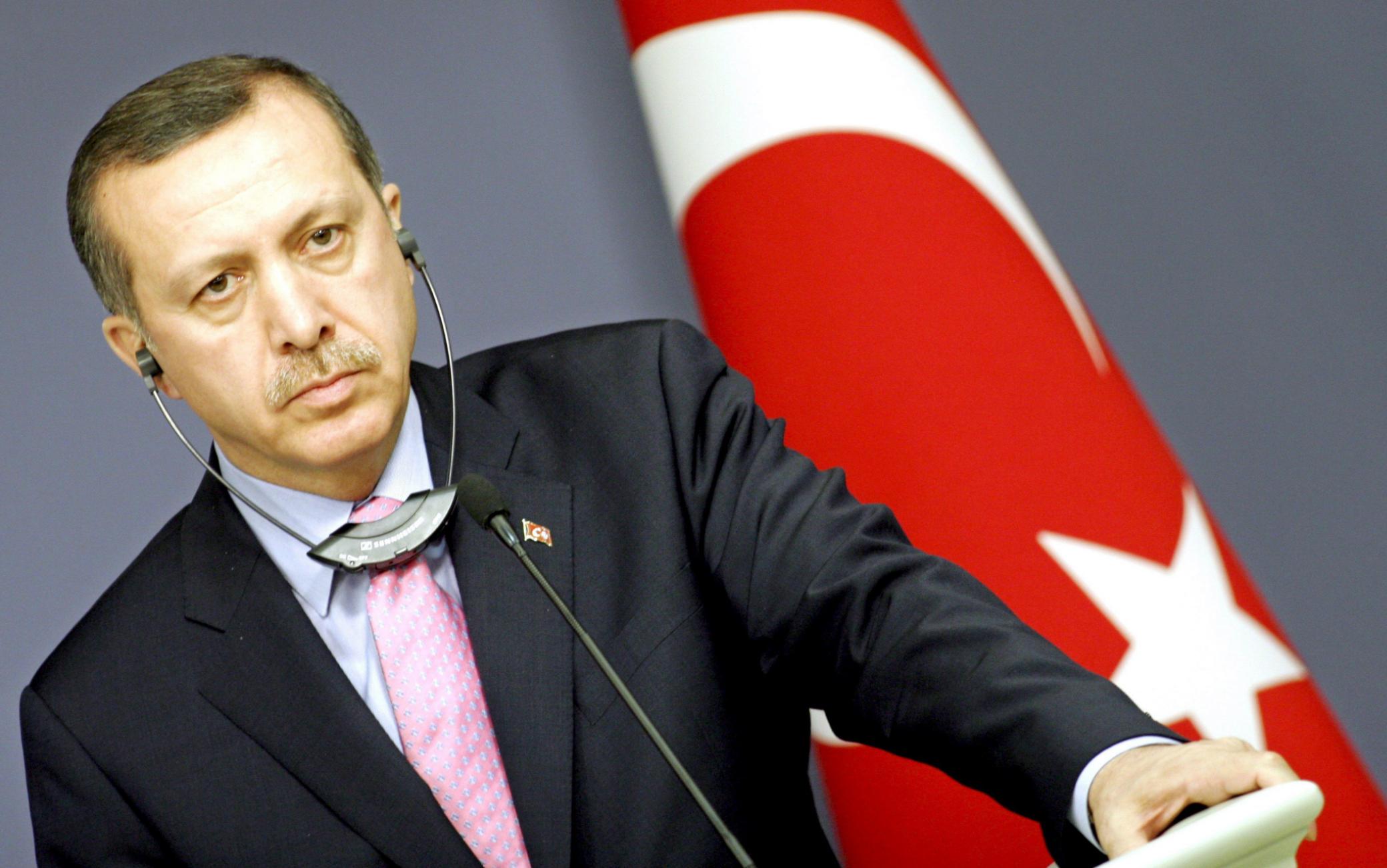 Compleanno Erdogan, presidente della Turchia compie 70 anni: la sua ...