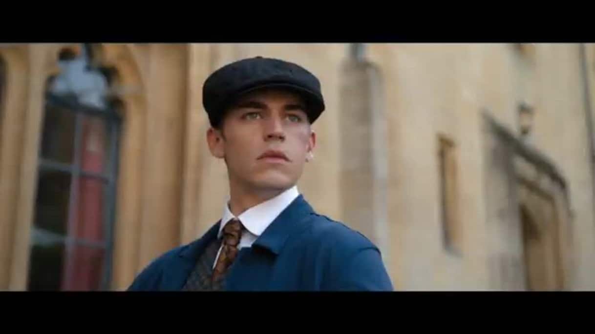 Young Sherlock, il trailer della nuova serie di Guy Ritchie | Video Sky ...