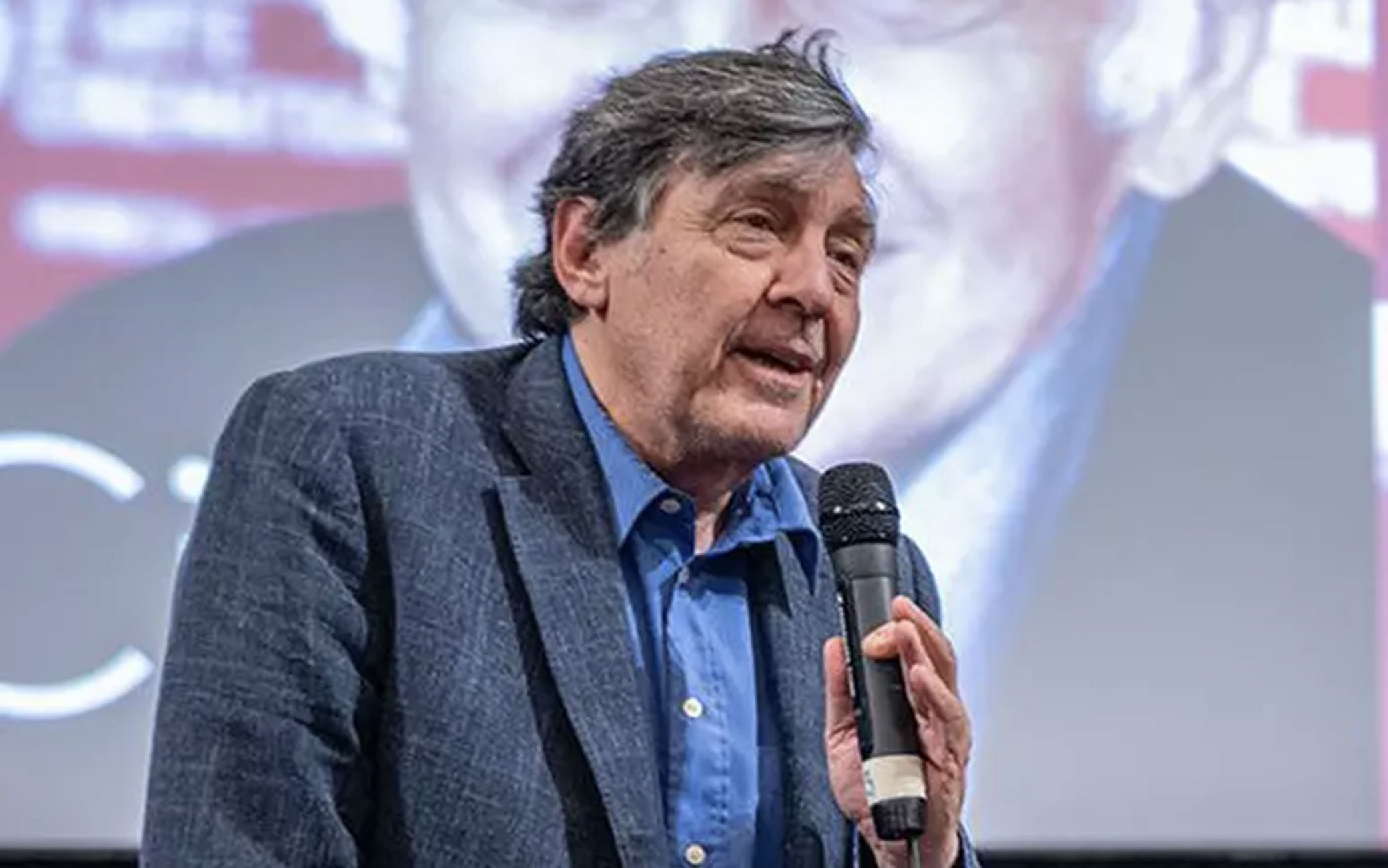 Morto Giorgio Gosetti: addio al critico e giornalista | Sky TG24