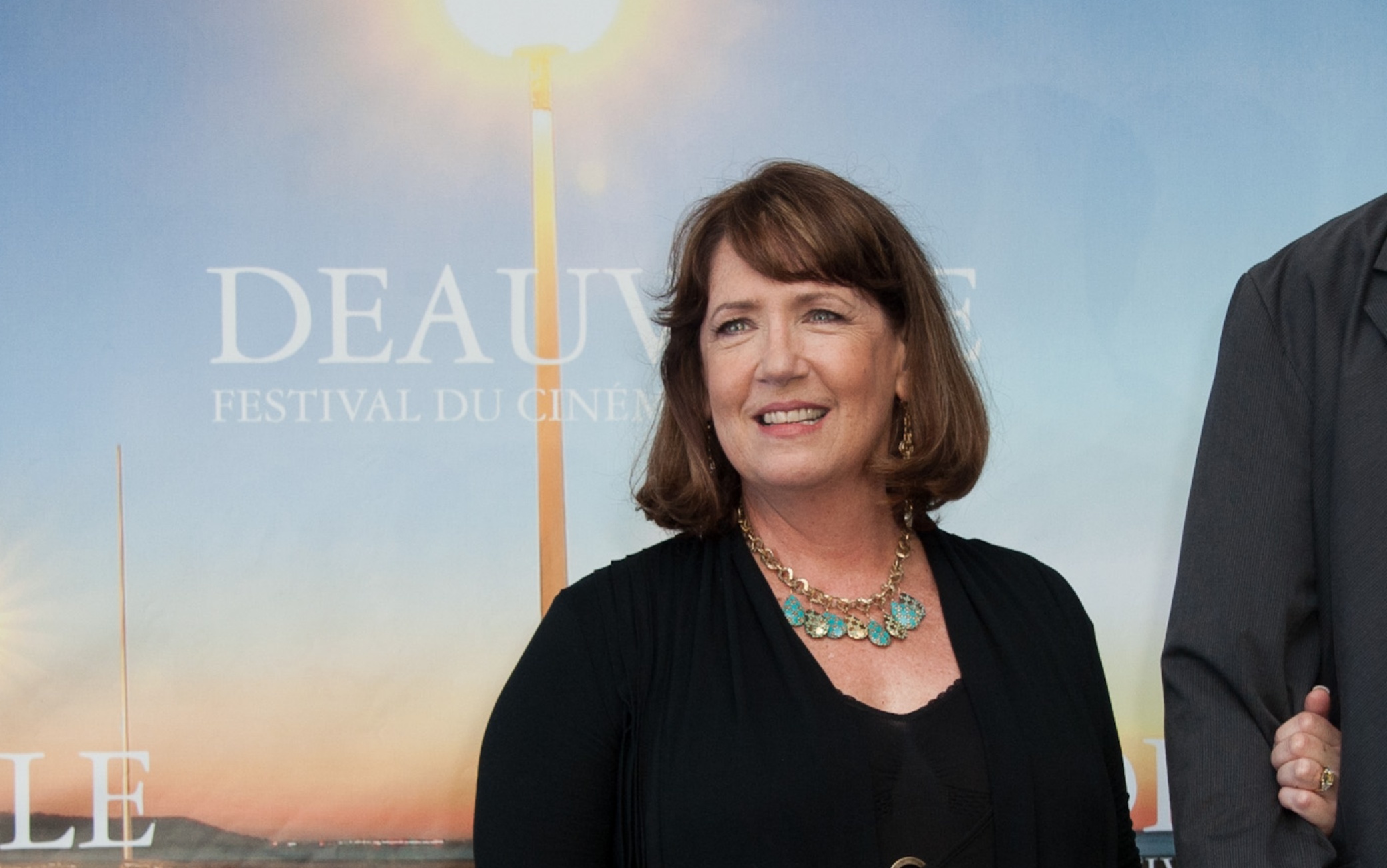 Compie 70 anni Ann Dowd, i suoi ruoli più famosi. FOTO | SkyTG24