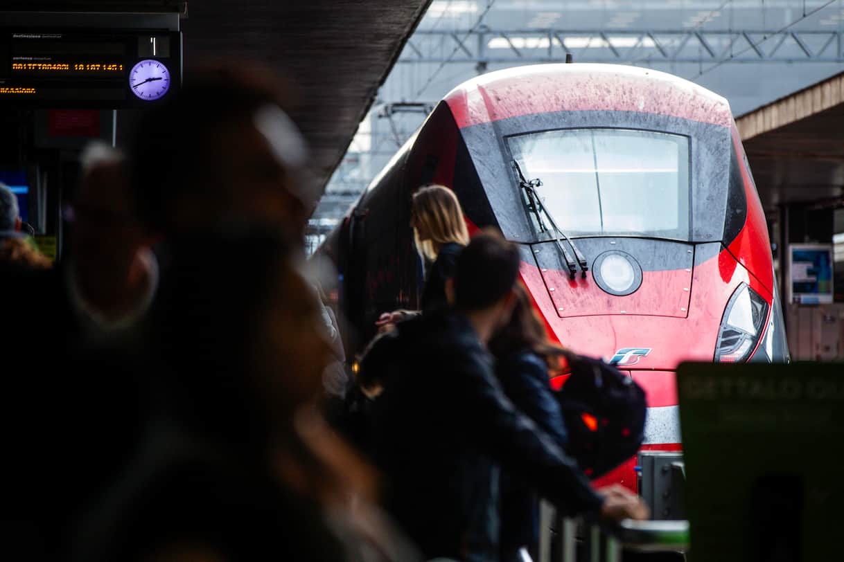 Linea Alta Velocità Roma–Firenze sarà sospesa: quando e per quanto ...
