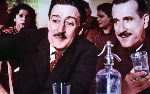 Totò e Peppino: i migliori film della celebre coppia | Sky TG24