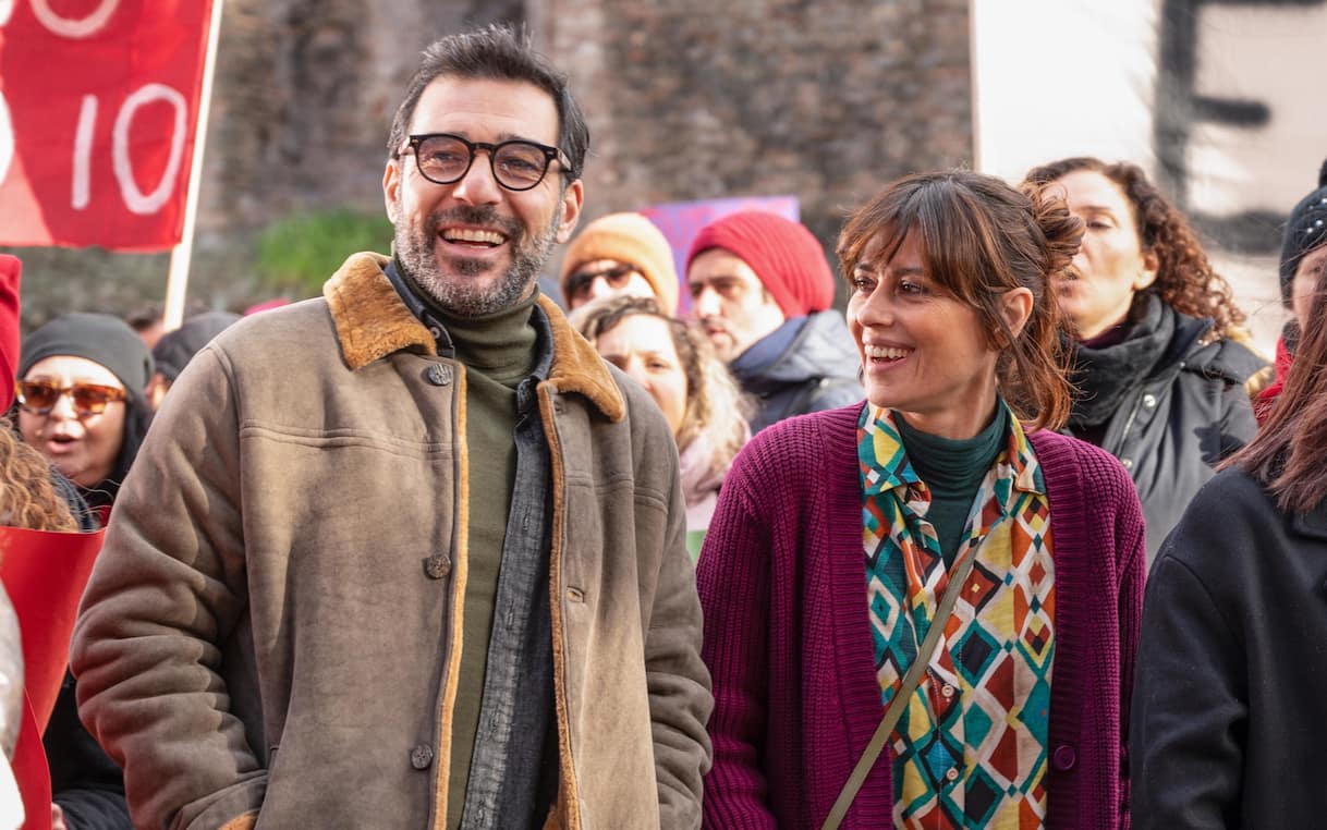 2 cuori e 2 capanne, trama e cast del film con Edoardo Leo e Claudia ...