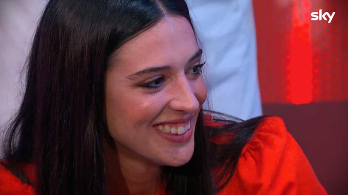 MasterChef 15, la commovente standing ovation per Luciano | Video Sky TG24