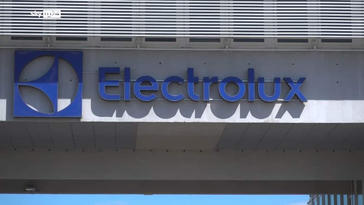 Electrolux, tregua sui licenziamenti: futuro incerto | Video Sky TG24