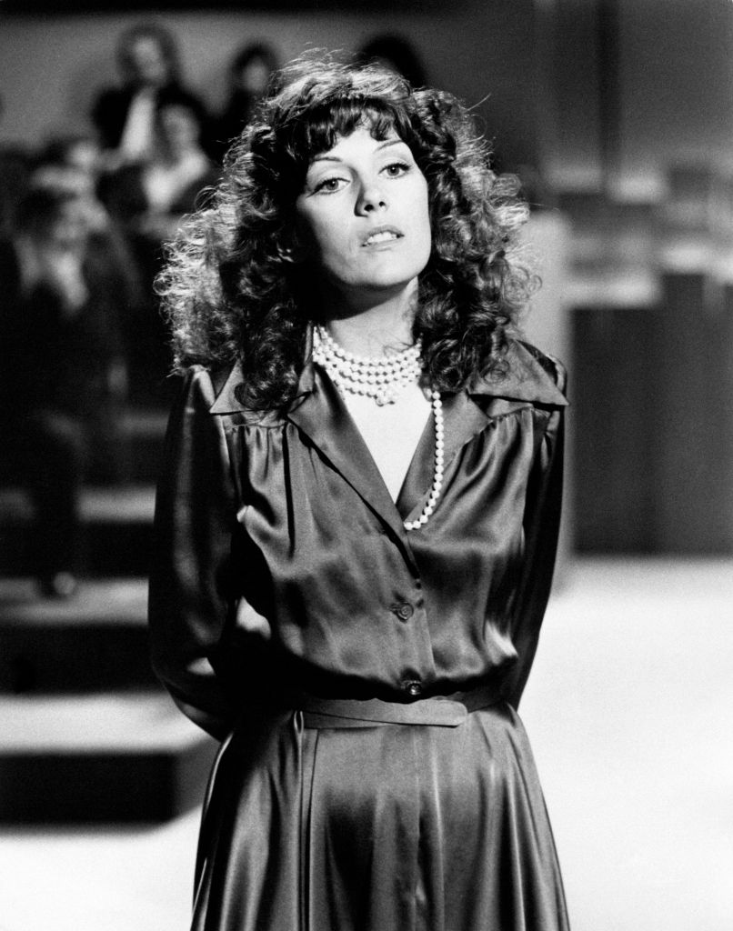 Caterina Caselli compie 80 anni, la fotostoria della cantante di ...