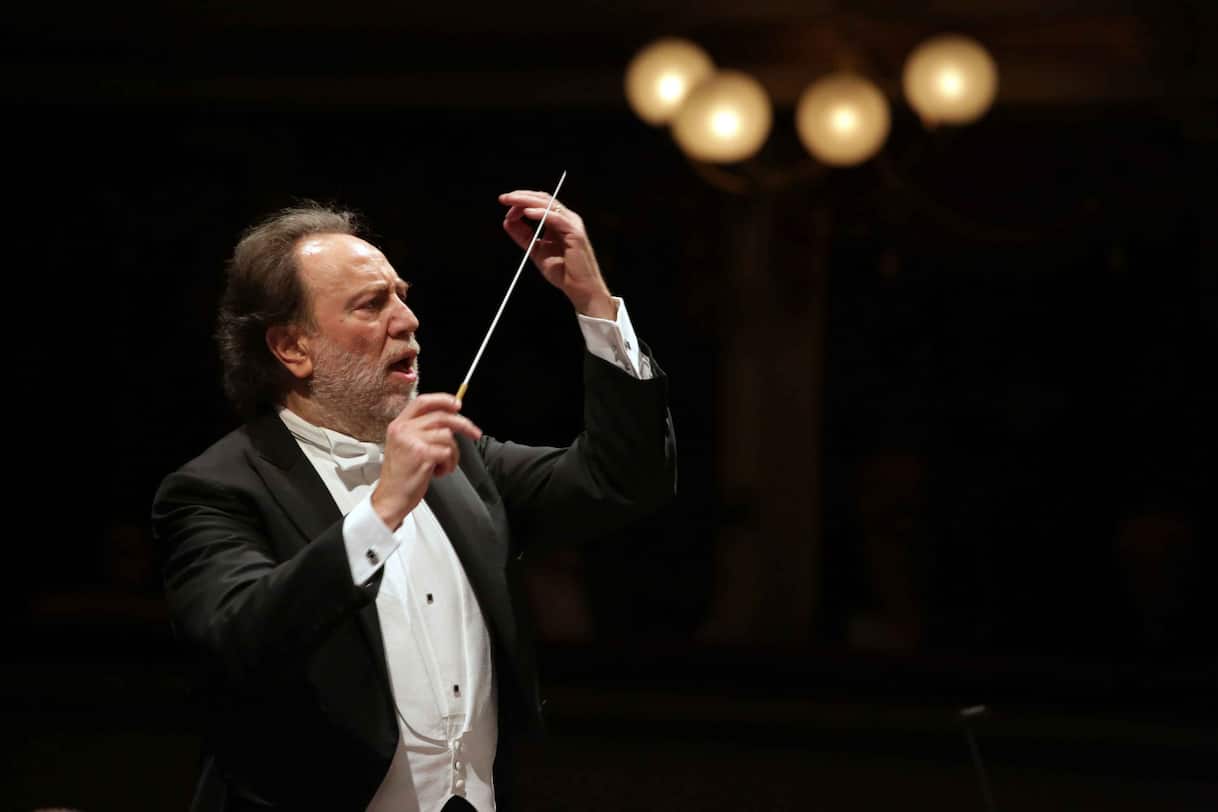 Riccardo Chailly, torna a casa dopo il malore. La moglie sulle sue ...