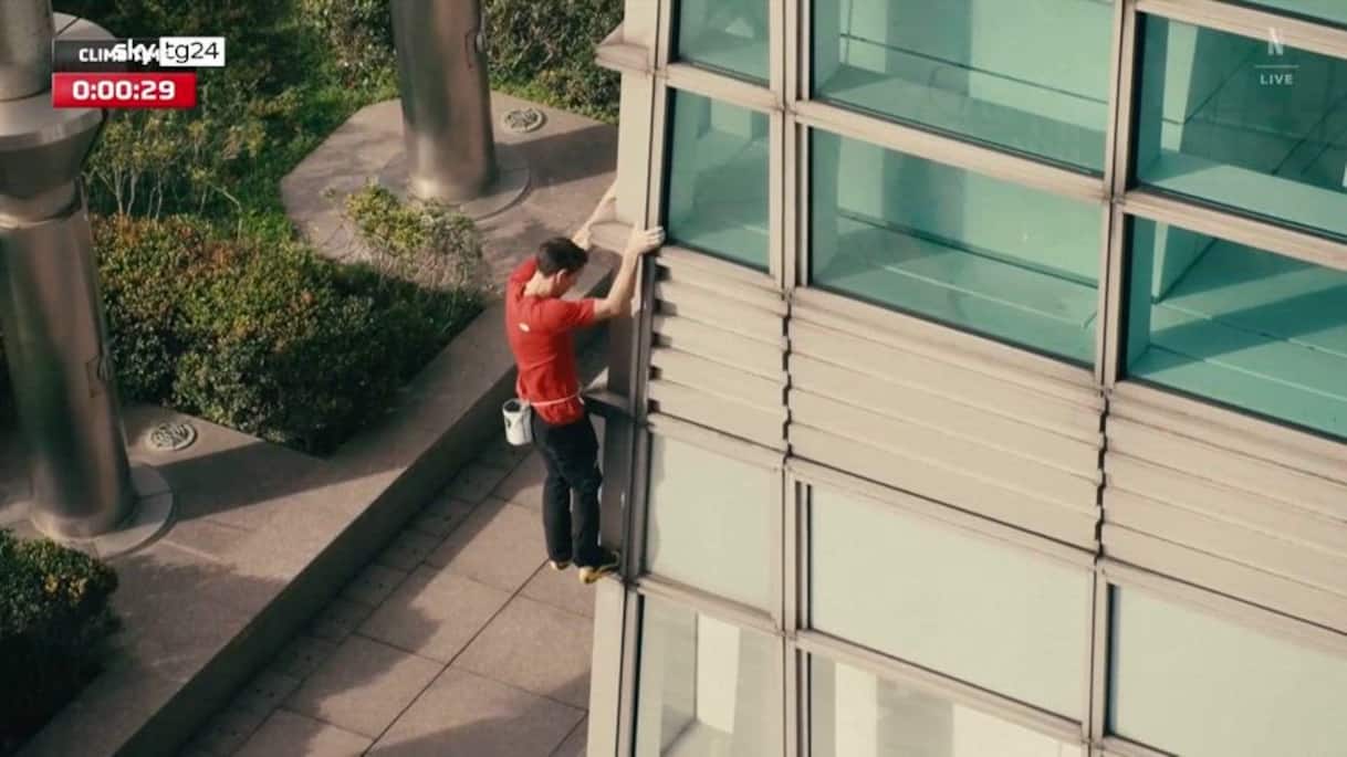 Free solo a Taipei, Alex Honnold da Yosemite a un grattacielo | Video ...